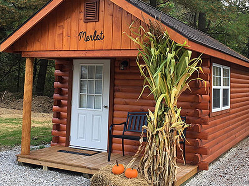 Red Fox Winery - Red Fox Winery & Lounge